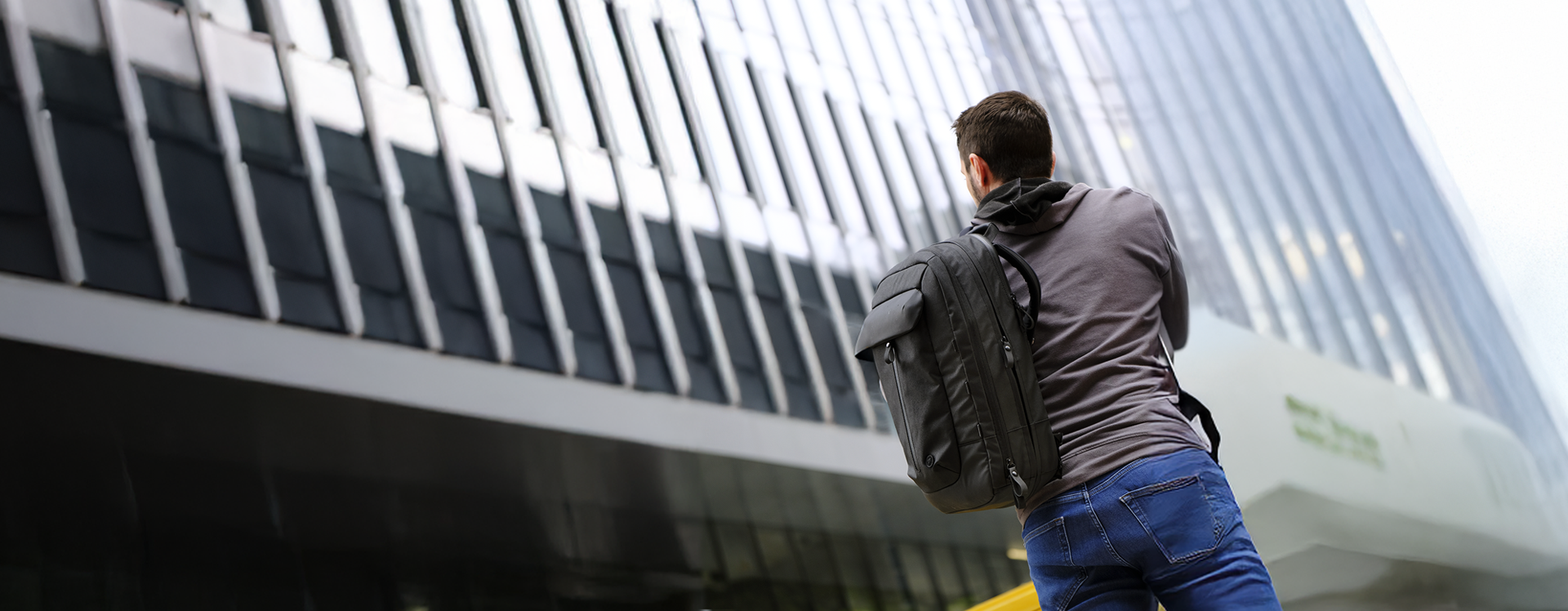 Fyro Tenax 22L Backpack